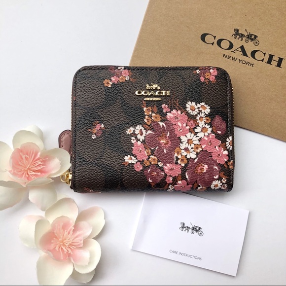 Coach | Bags | Coach In Signature Canvas Small Wallet | Poshmark